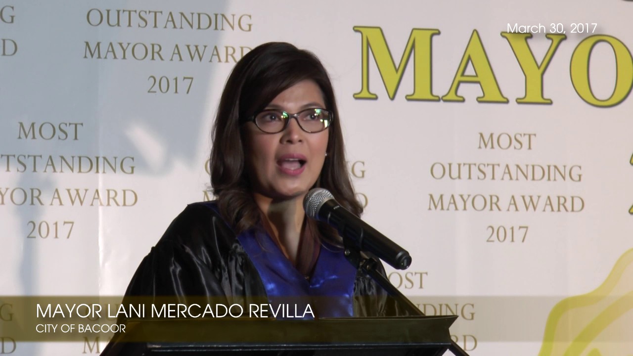 MAYOR LANI MERCADO REVILLA AWARDED AS MOST OUTSTANDING MAYOR 2017 - YouTube