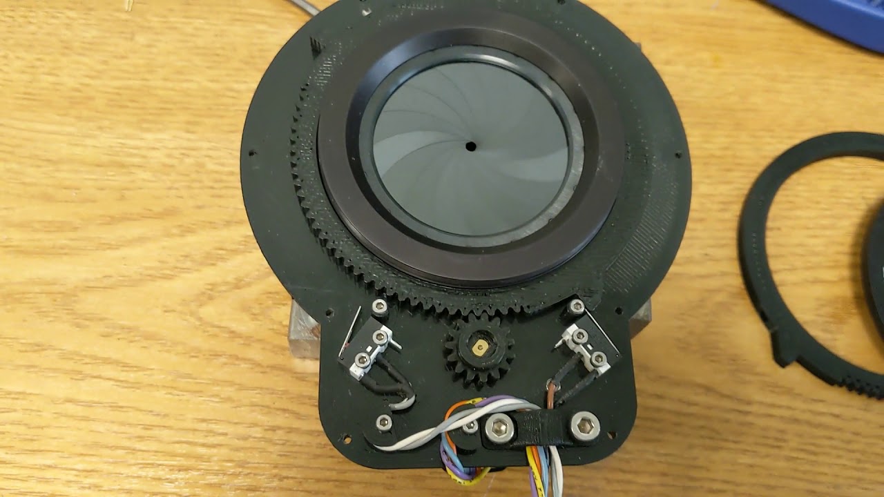 Automation of manual iris. Cheap! - YouTube
