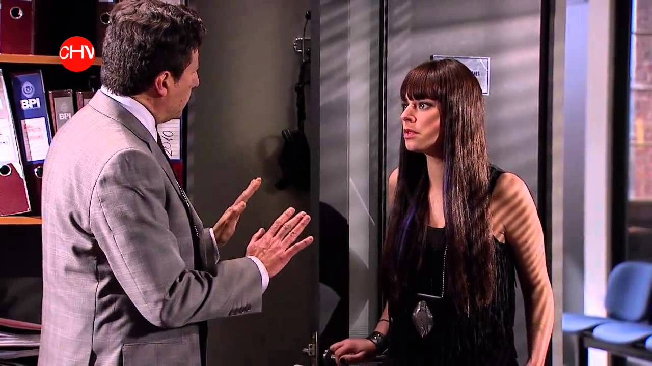 Infiltradas - Capítulo 10 - CHV - YouTube