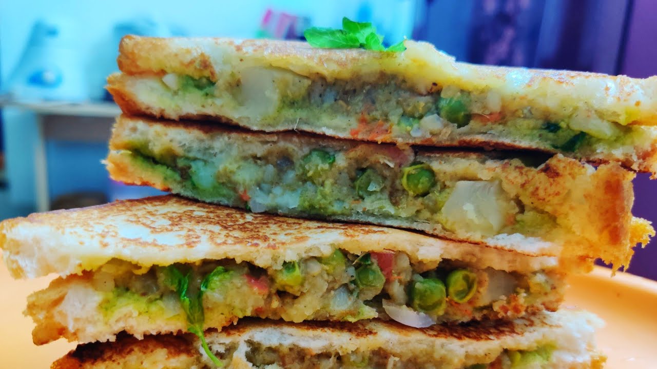 Spicy Aloo Matar sandwich | How to make potato Matar sandwich at home ...