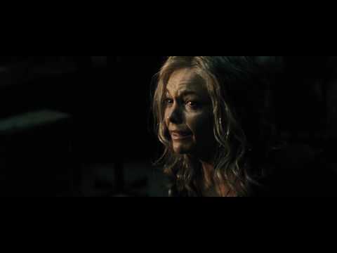 Batman v Superman Saving Martha Fight Scene