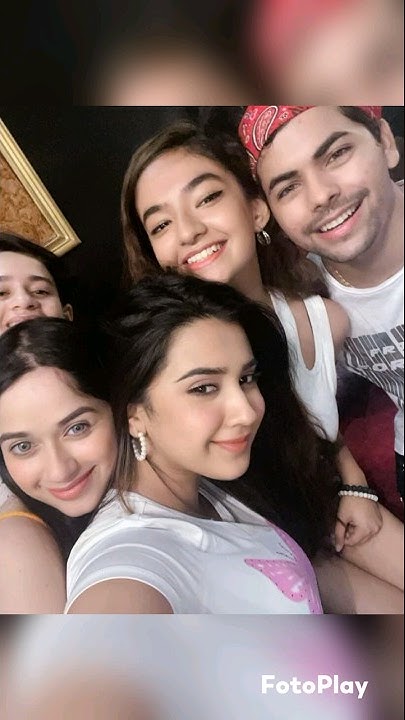 jannat zubair ️Anushka ashnoor ️ shivangi &Siddharth reem Mr.faisu🔥#friends🥰 - YouTube