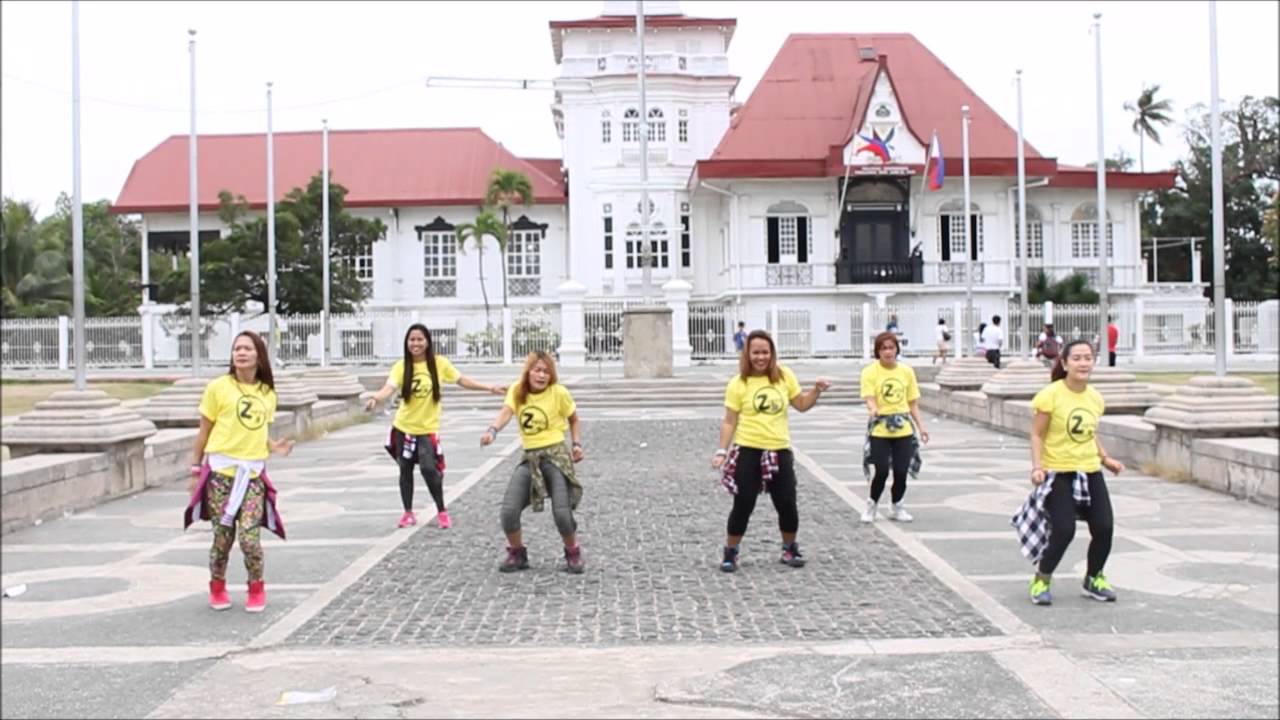 ZUMBA Dance with me tonight - YouTube