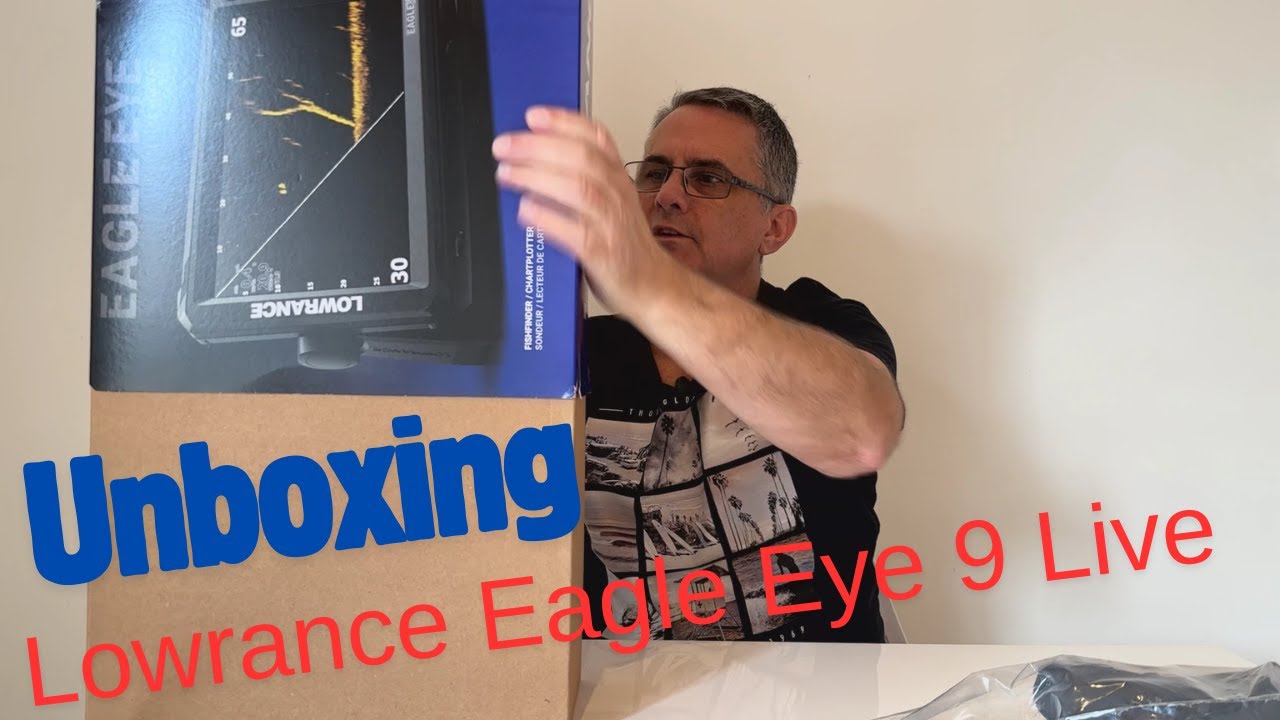 Lowrance Eagle Eye 9 Unboxing - YouTube