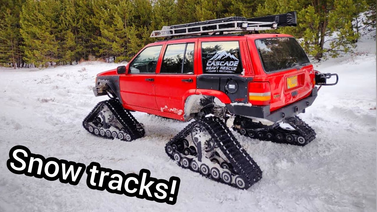 Snow run in a V8 Jeep on tracks! - YouTube