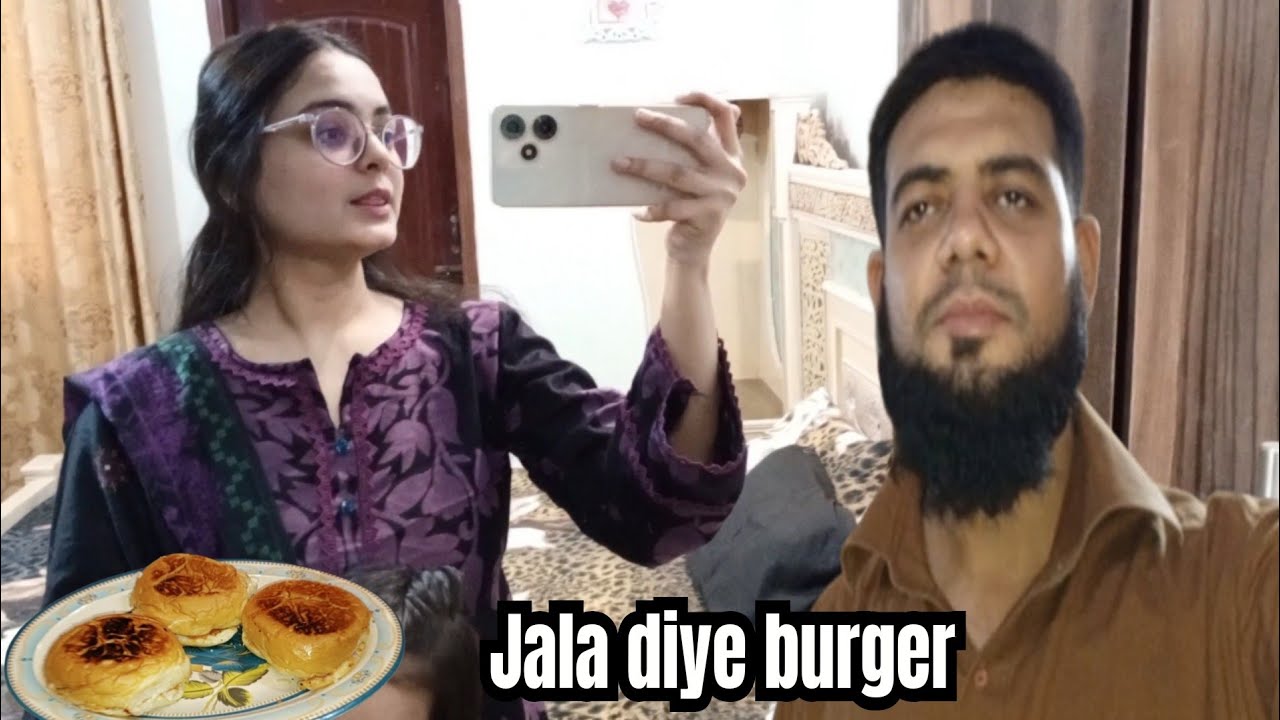 Faheem ne burger banaye|| bun jal gaye burger k🥺 Hiba Faheem vlog - YouTube