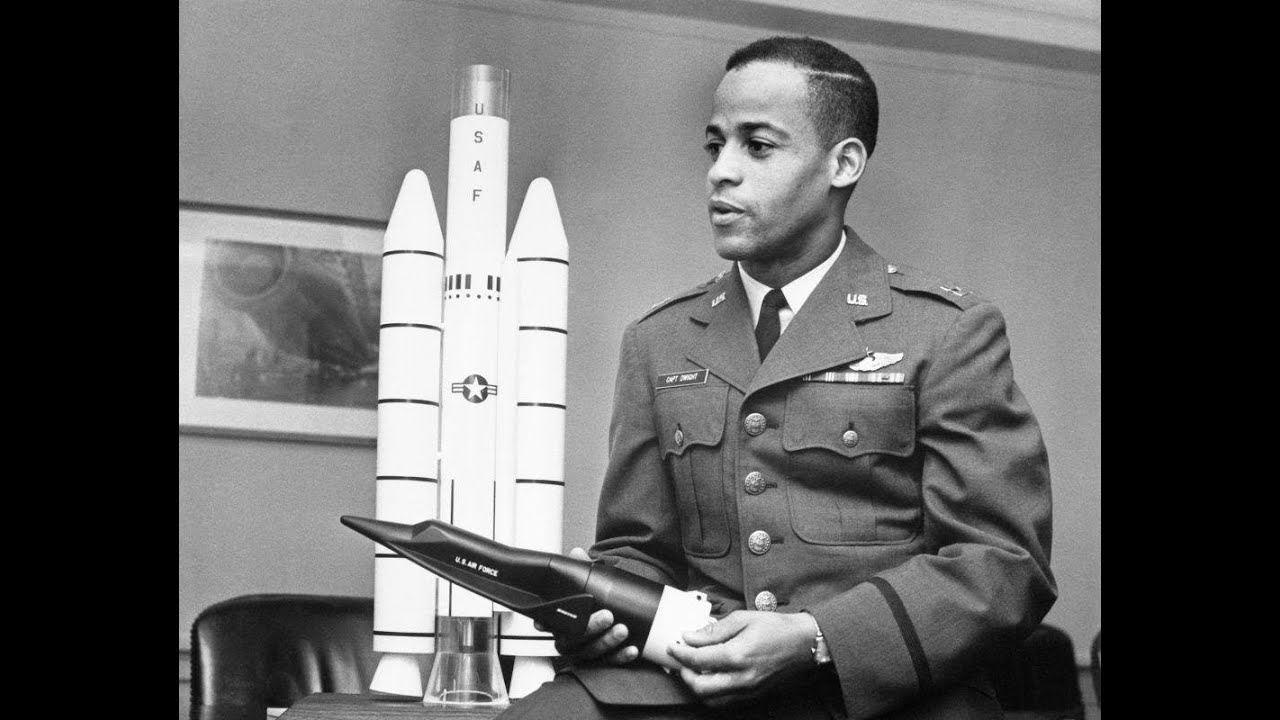 Once Upon A Time In Black History: Edward Dwight - YouTube