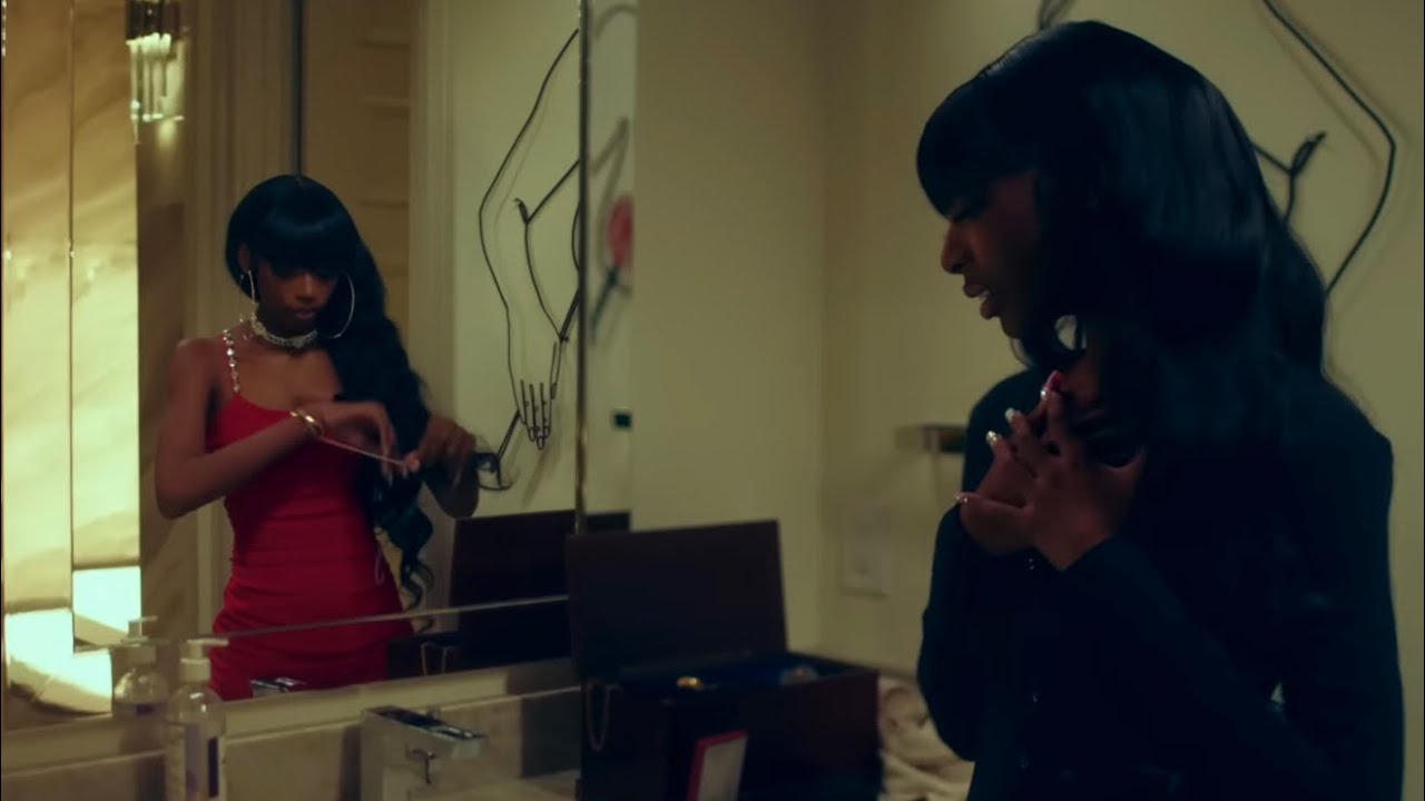 Kayla Nicole - I Hate It Here (reaction) - YouTube