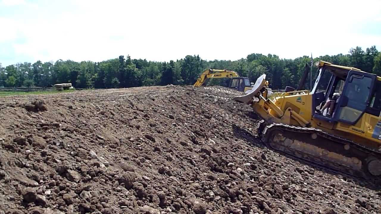 Komatsu D51-Ex Tracking In Slope - YouTube