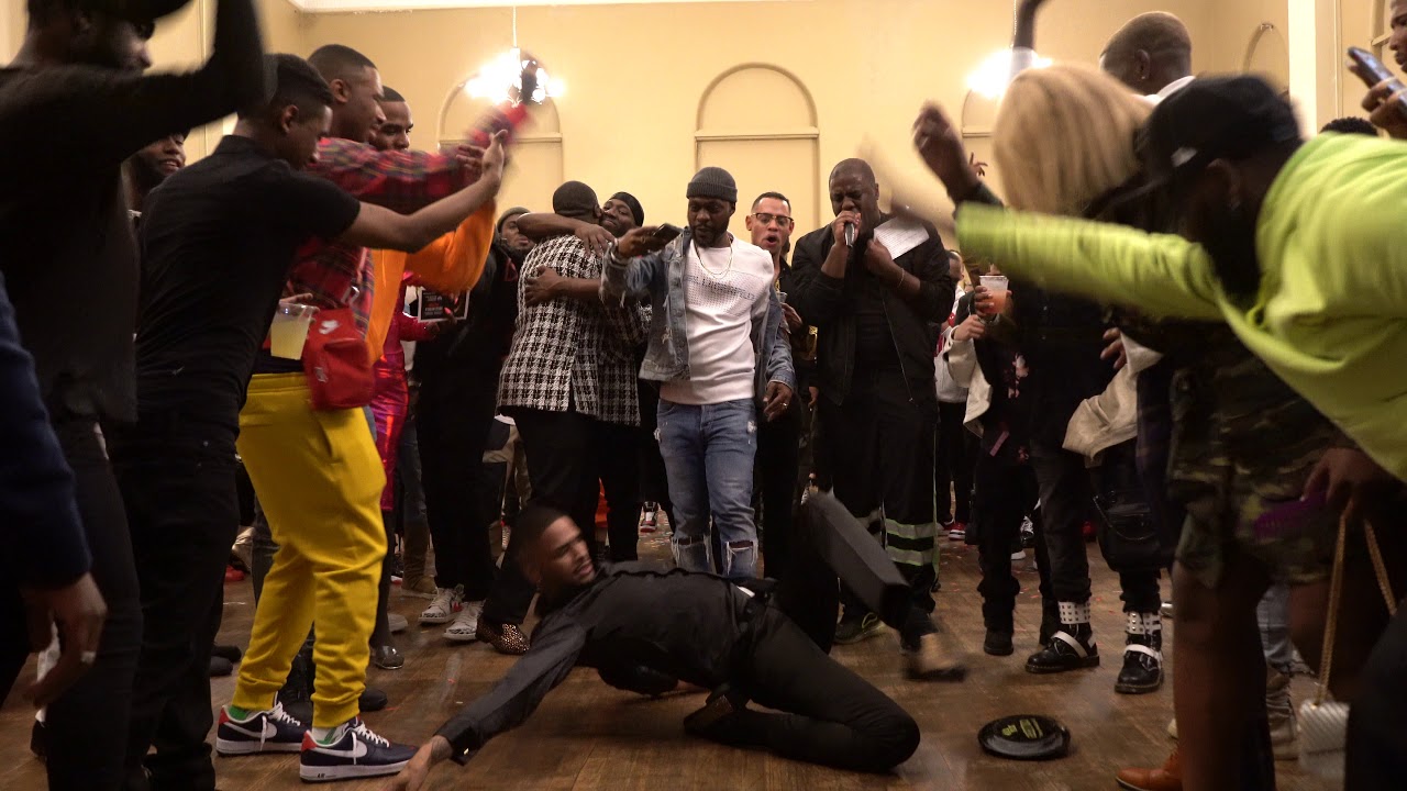 Legendary Jamil Icon Grand March @ House of Icon Ball 2020 - YouTube