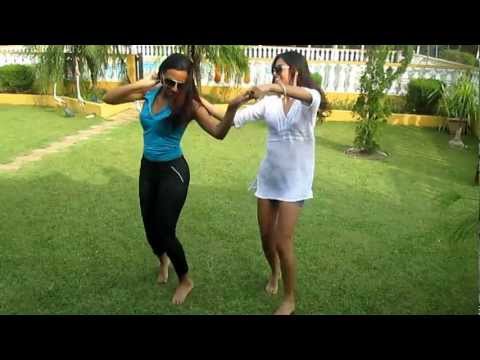 Meninas Dançando