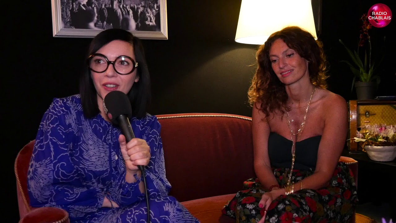 Brigitte en interview - YouTube
