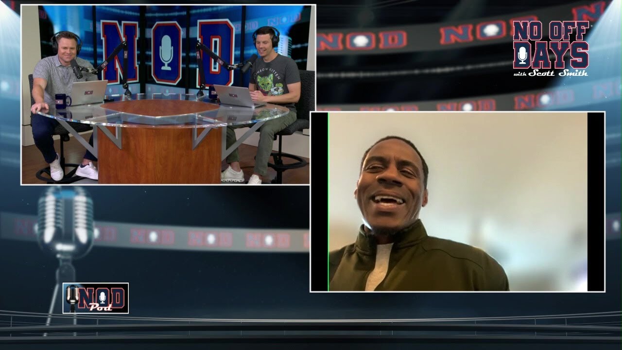 Performing at the Chuckle Hut, Tom Brady: Tony Gonzalez & Vernon ...