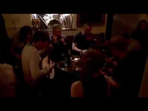 Glen of Aherlow (Reel). Friel's Pub Miltown Malbay 19/12/2019 - YouTube