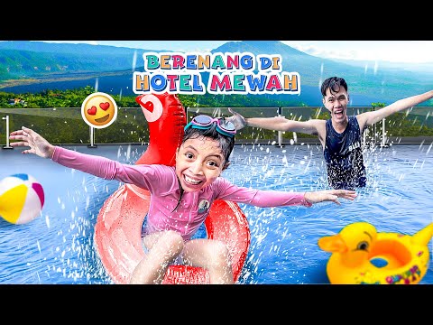 LEIKA DAN LEXIE BERENANG DI HOTEL MEWAH SURABAYA 😍 LIBURAN BARENG KELUARGA