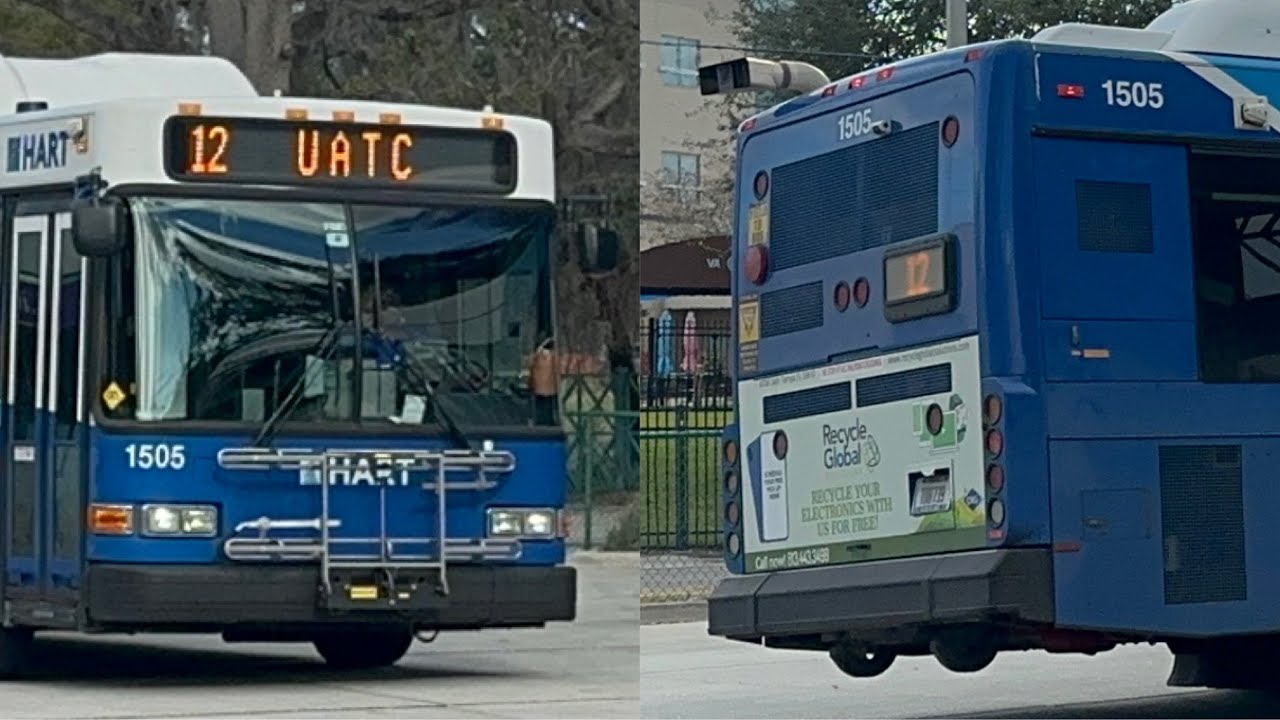 Happy New Year 2024! Hart bus #1505 on Route 12 arriving at University ...