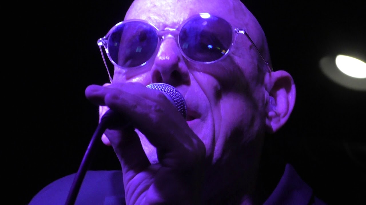 Billy Price Band live at Champions. "Nickel and a Nail" - YouTube