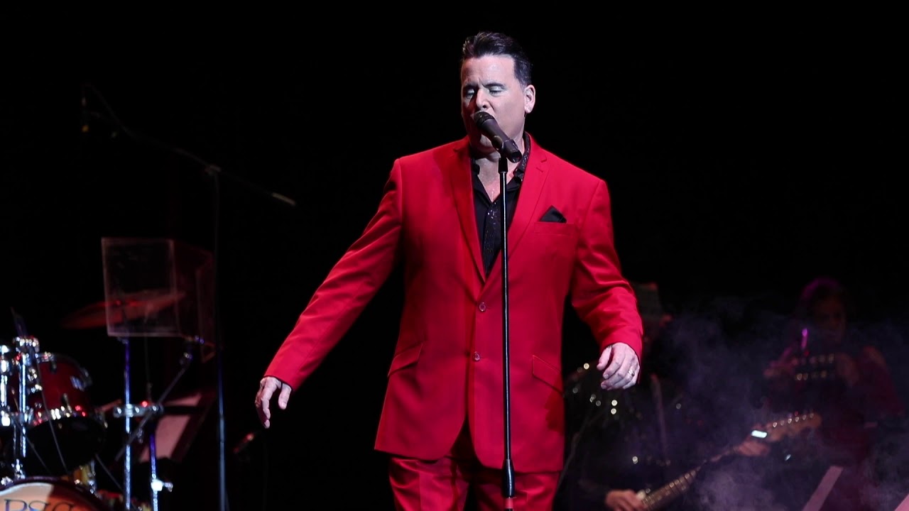 Scott Wattles Christmas Show - YouTube