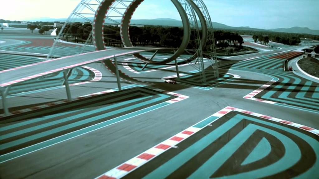 F1 Looping - YouTube