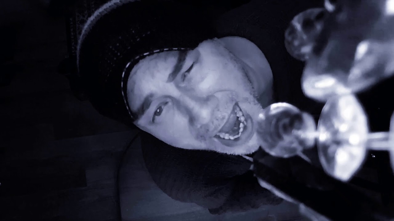 Daniel Williamson - The Mirror - YouTube