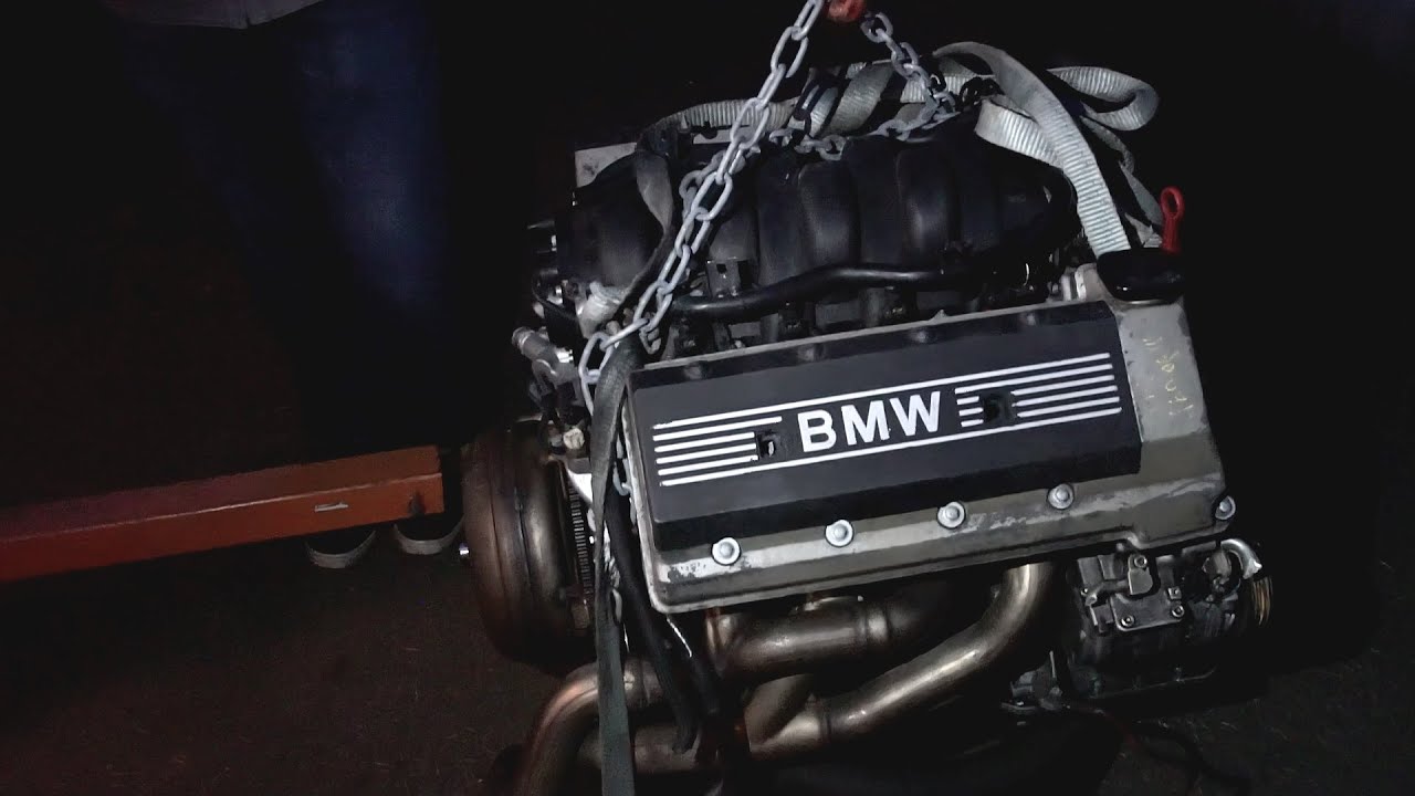 Picking up an M60 V8 Swap for the E30 - YouTube