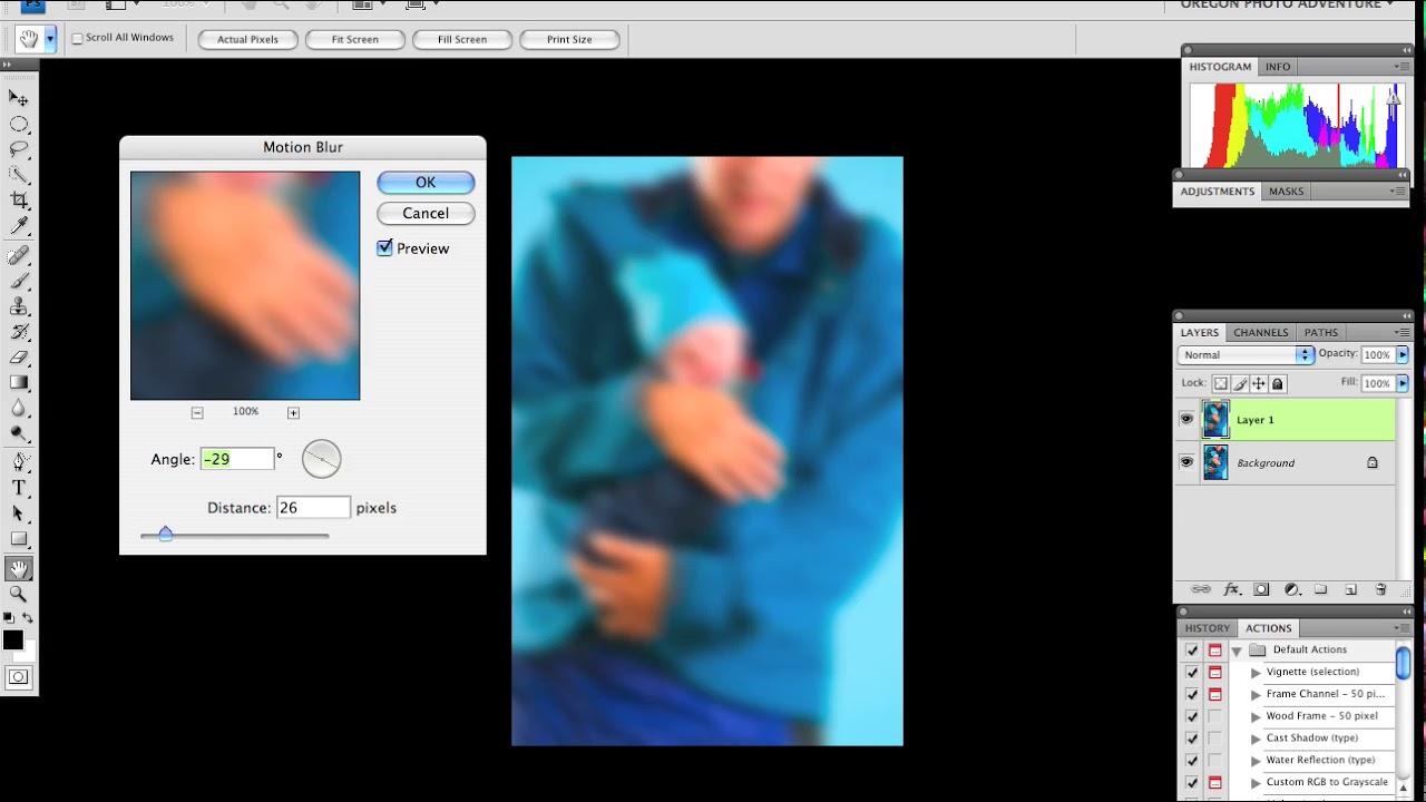How to Create a Lensbaby Effect in Photoshop Tutorial - YouTube