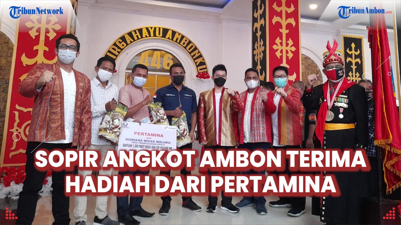 Sopir Angkot di Ambon Terima Hadiah HUT ke 446 dari Pertamina Berupa ...