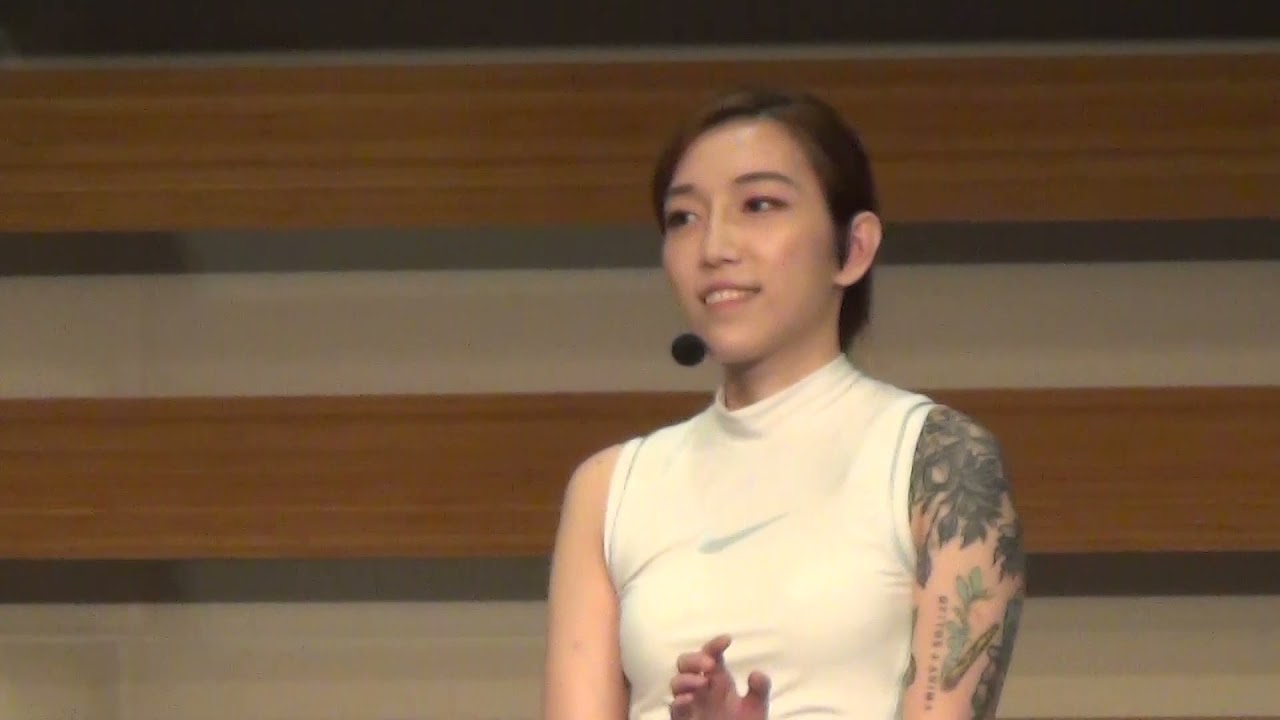 TEDxHSUHK 2019 Iris Lam - YouTube