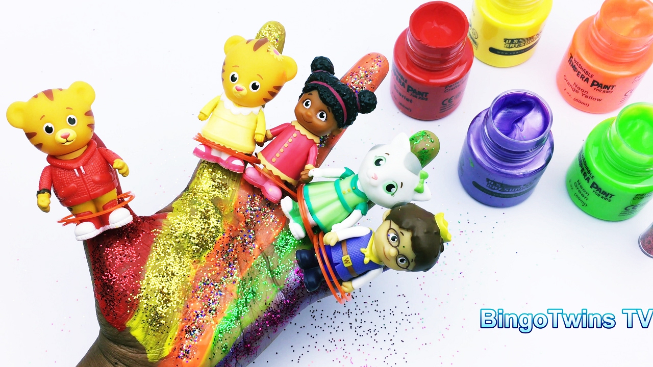 Daniel Tiger Finger Family Song w/ Colorful Sparkling Rainbow Hand ...