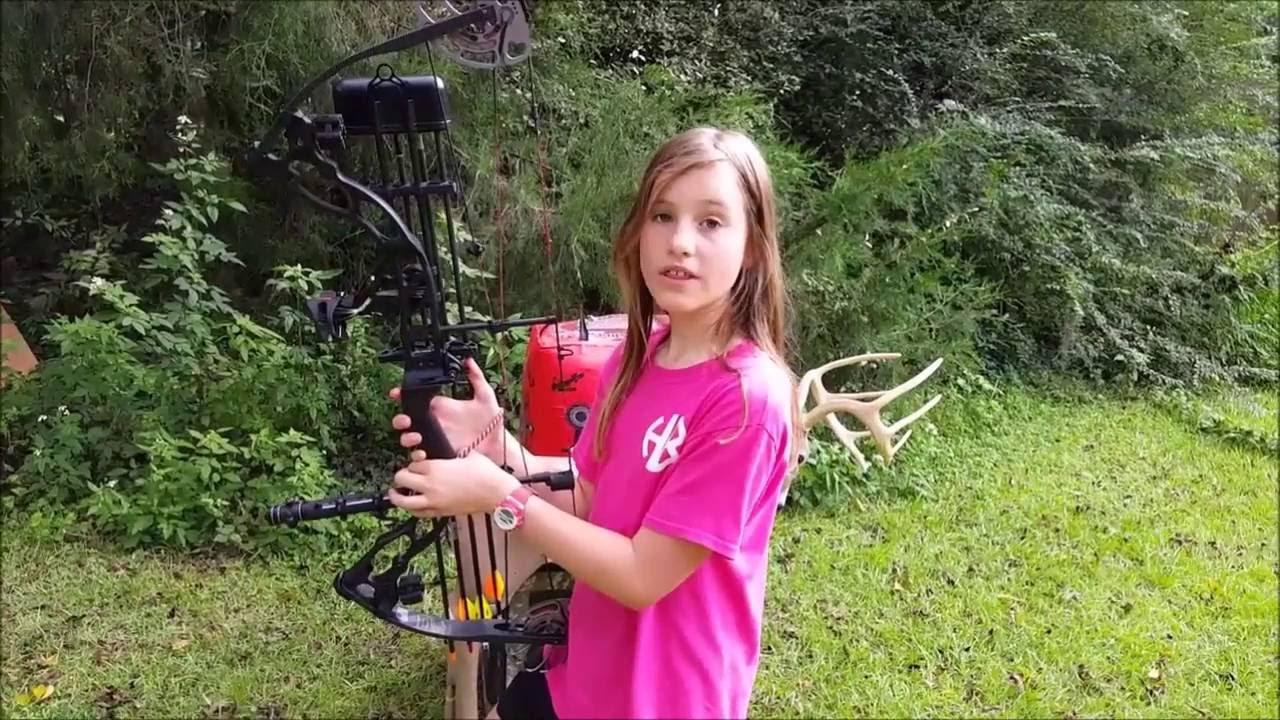 BlackOut S3 Compound Bow Review - YouTube