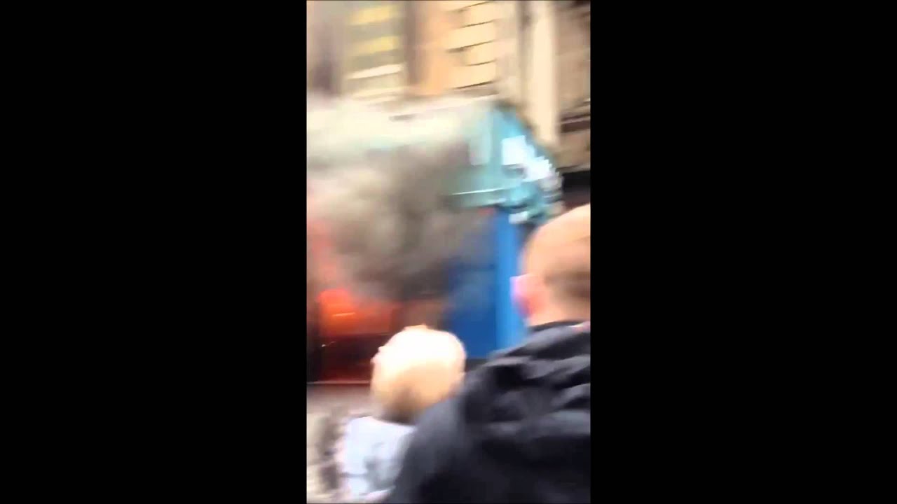 blue lagoon chippy on fire 12/10/2012 - YouTube