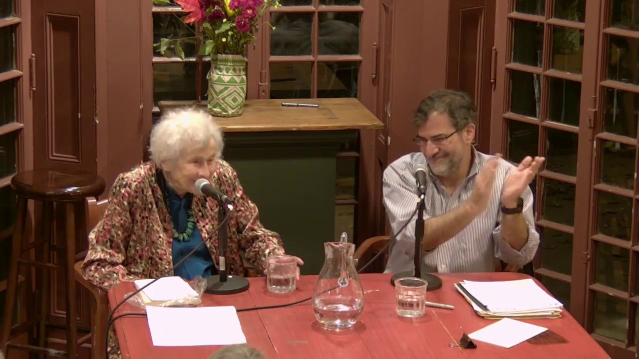 Naomi Replansky reads & discusses “An Inheritance” - YouTube