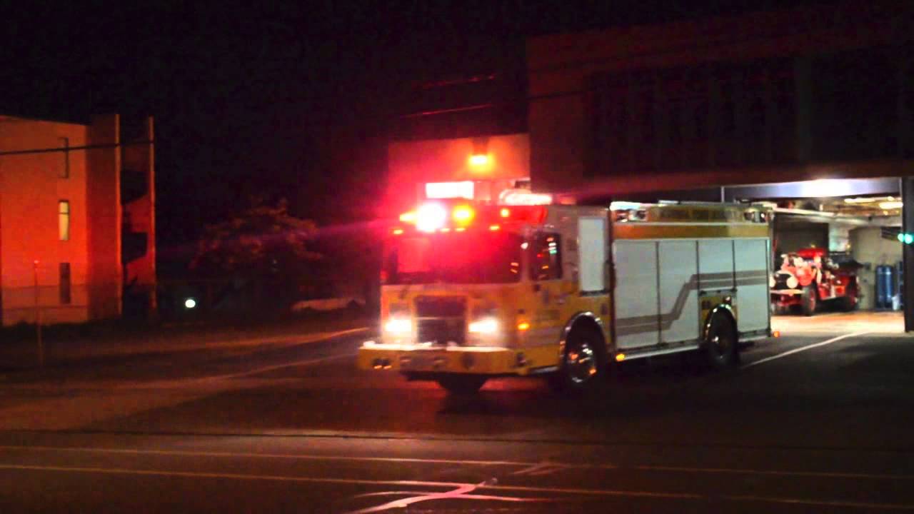 Victoria Fire Department Full Hall 1 Response - YouTube