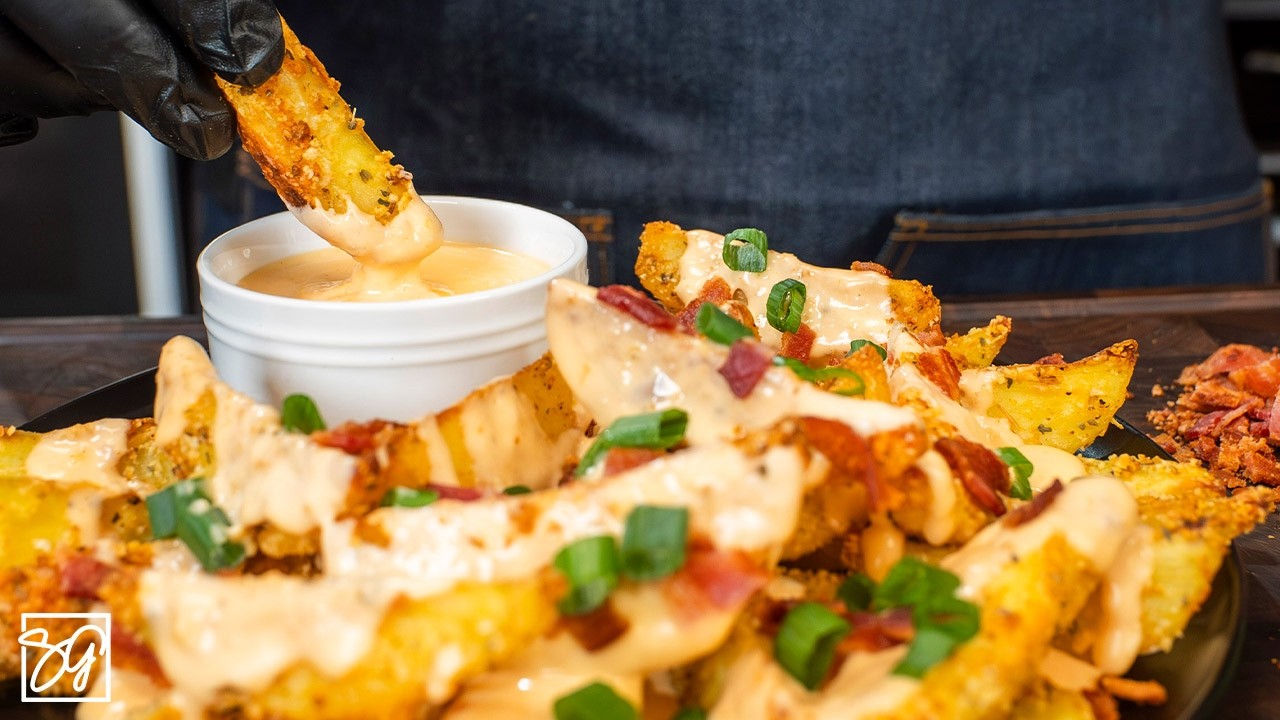 Loaded Bacon Garlic Cheese Wedges - YouTube