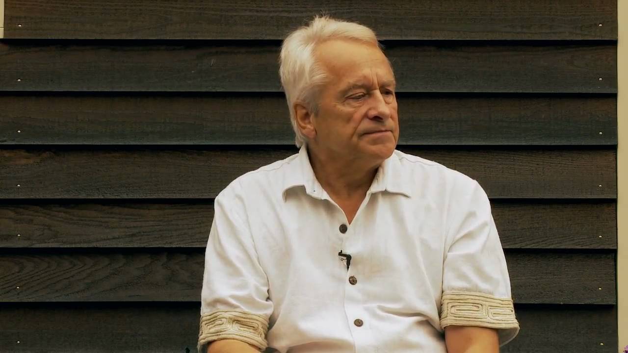 Nukunu portrait - YouTube