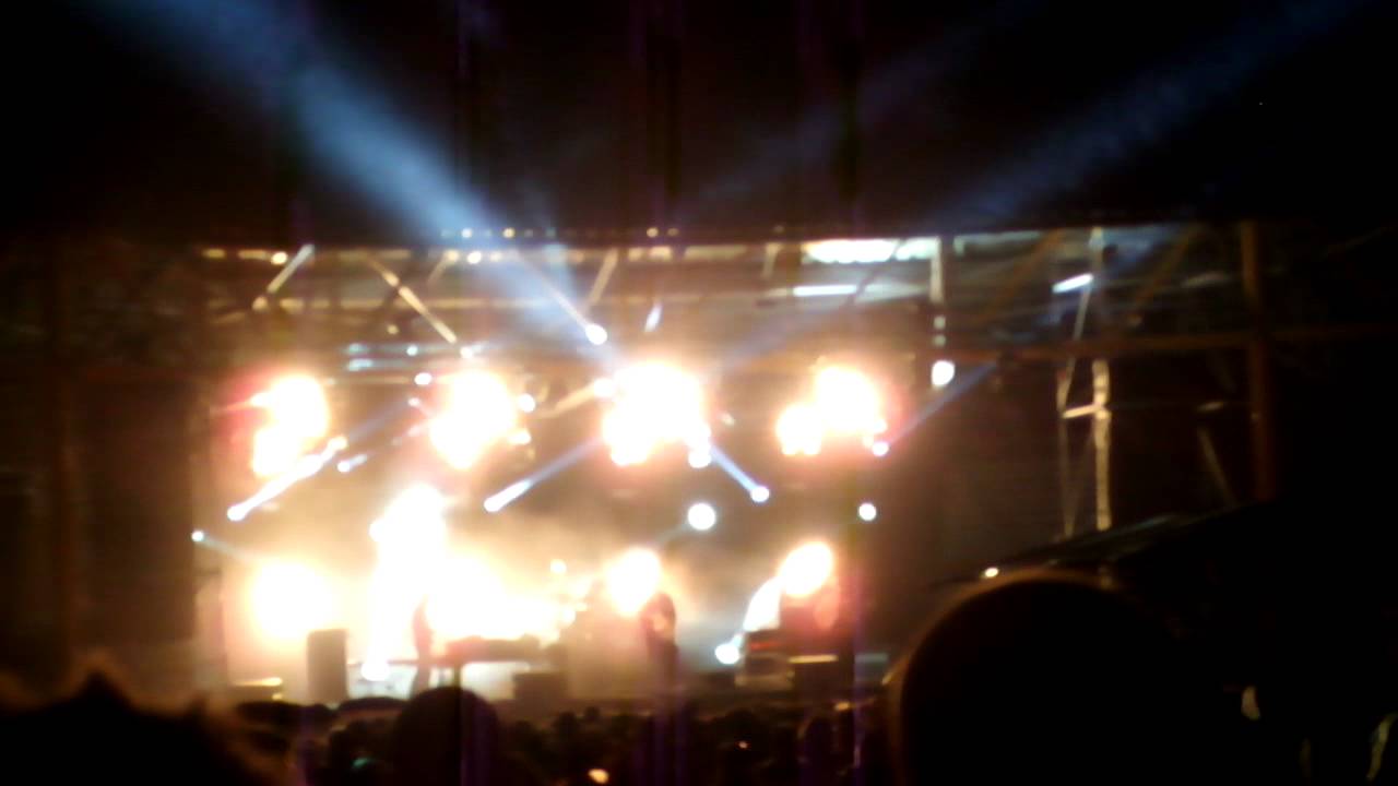 Blof - Hier (fragment) - Alkmaar - 10sept2011 - YouTube