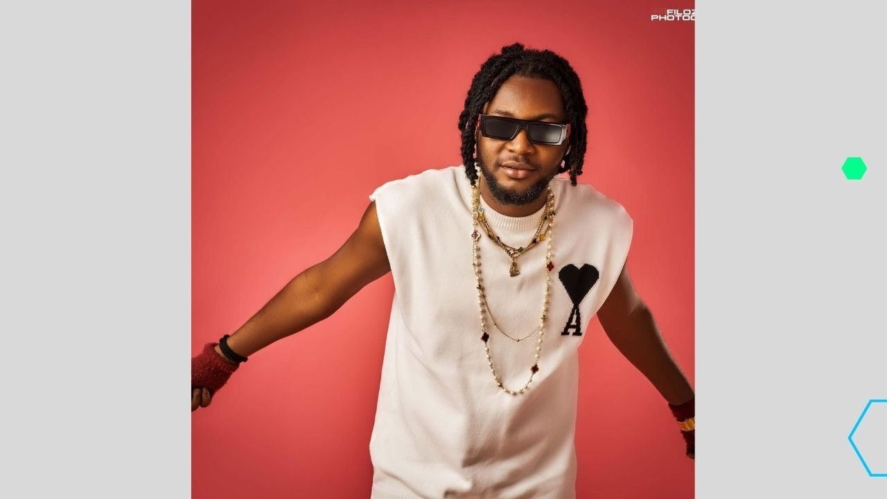 Sethlo en mode pasteur pour son dernier live de l’année 2023 pour ...