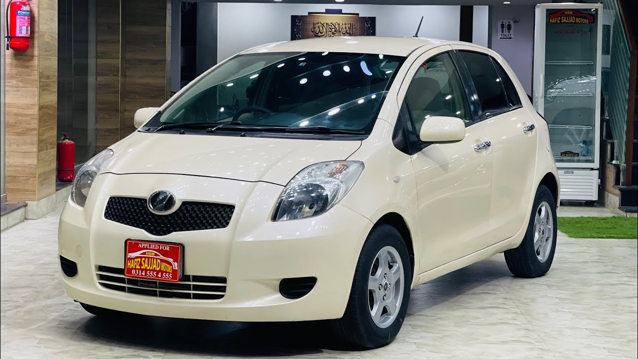 Toyota Vitz 1.3 | Hafiz Sajjad Motors - YouTube