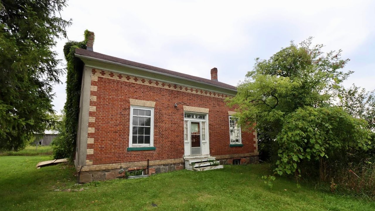 Historic ABANDONED 1870's Victorian Farmhouse on 300 Acres - YouTube