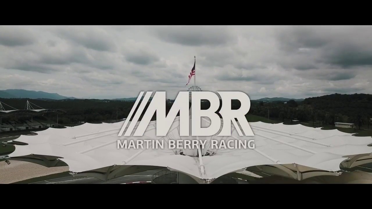 Martin Berry Racing Ferrari Challenge Time Attack Sepang - YouTube