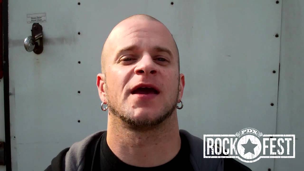 Phil Labonte (All That Remains) Saves the Rock! - YouTube