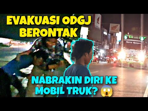 ODGJ INI KE TENGAH JALAN❗ Berontak Ketakutan Dievakuasi 😢