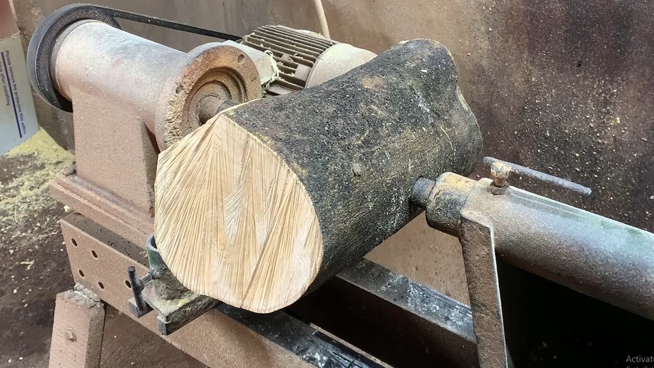 From twisted wood to spooky masterpiece Turn tree branches into unique works of art - YouTube