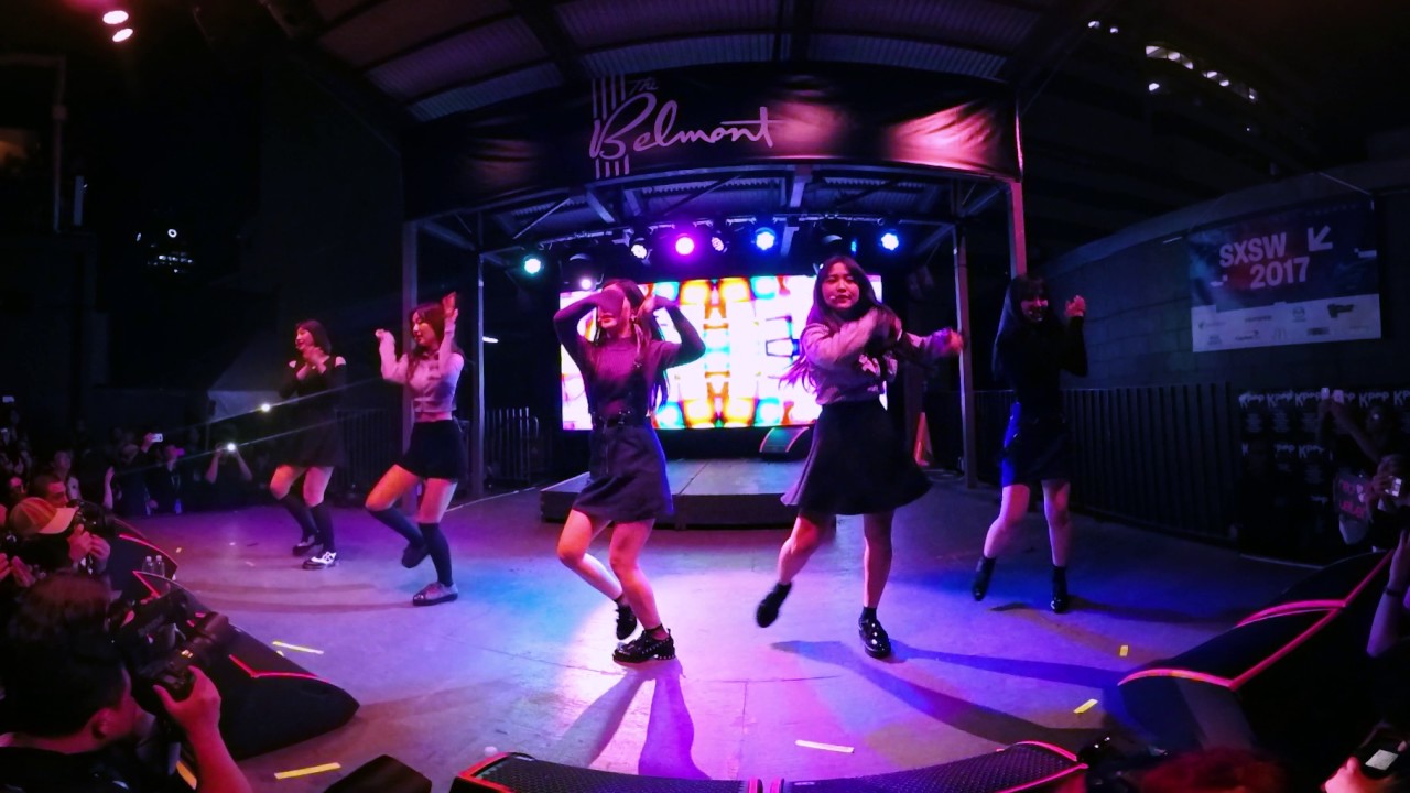 SXSW in 360: Red Velvet performing "Russian Roulette" - YouTube