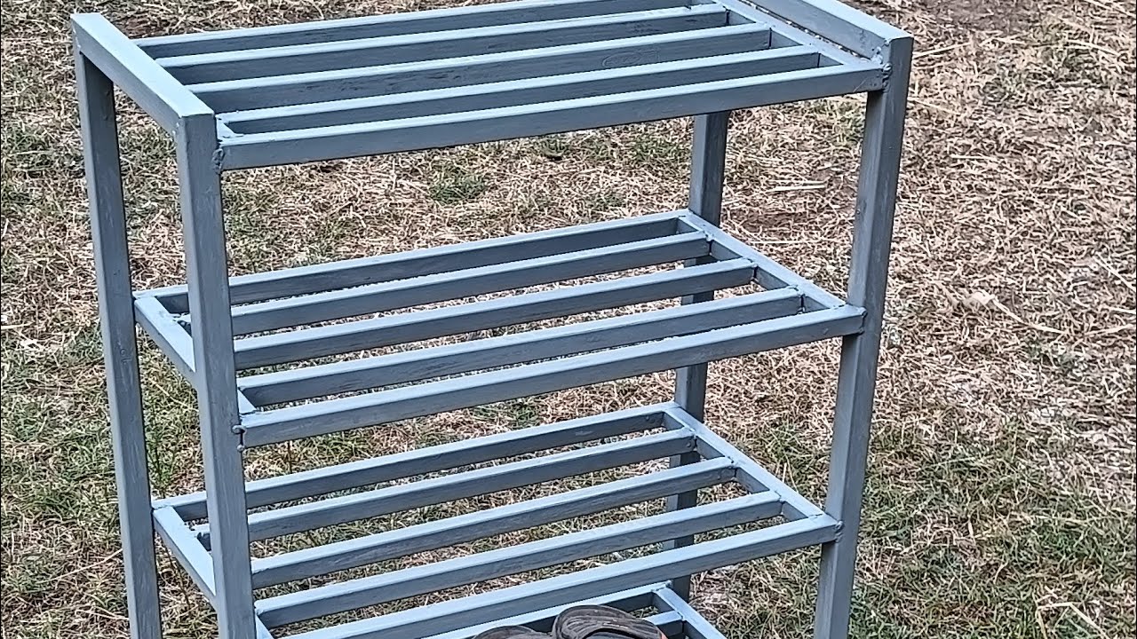 Iron slippers stand welding work - YouTube