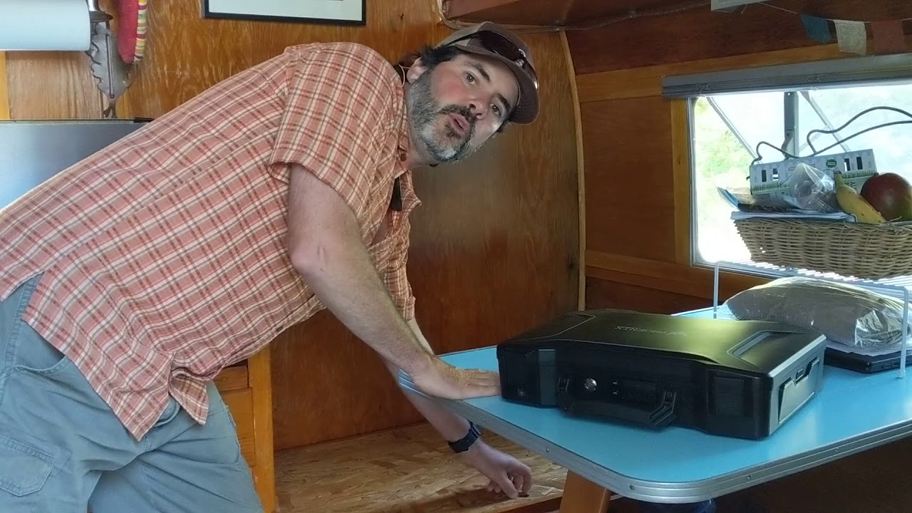 Our Solar Powered Life in Hamlet - YouTube