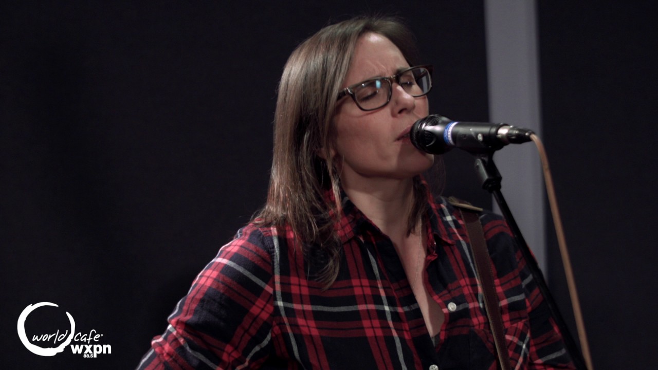 Rose Cousins - "Freedom" (Recorded Live for World Cafe) - YouTube