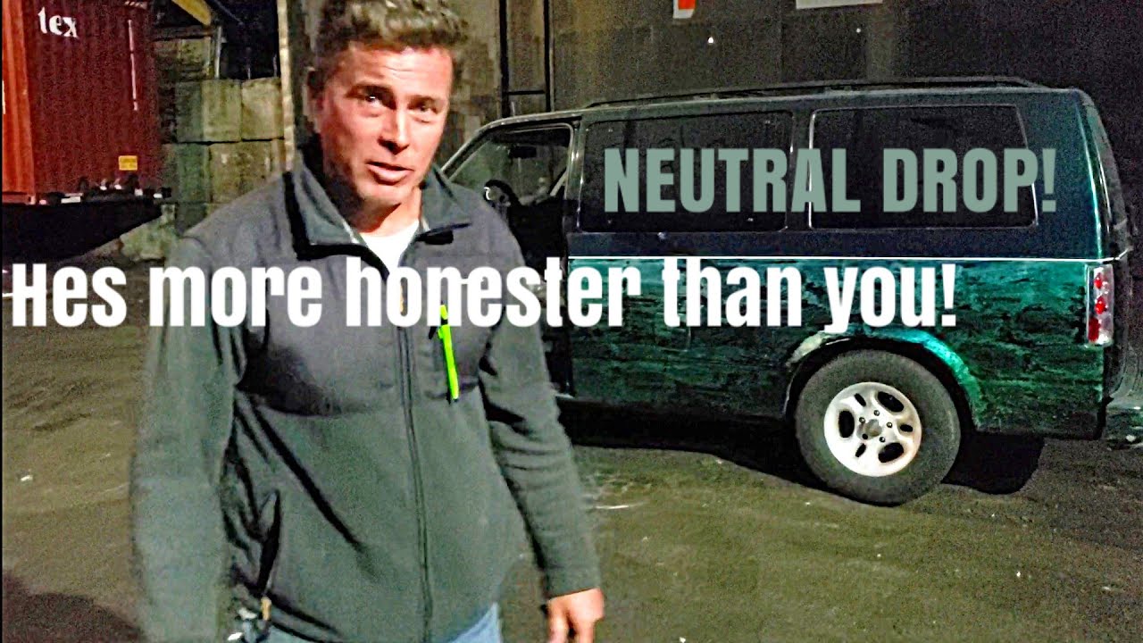 We toasted the rear on this Astro van! Machine gun rear! - YouTube