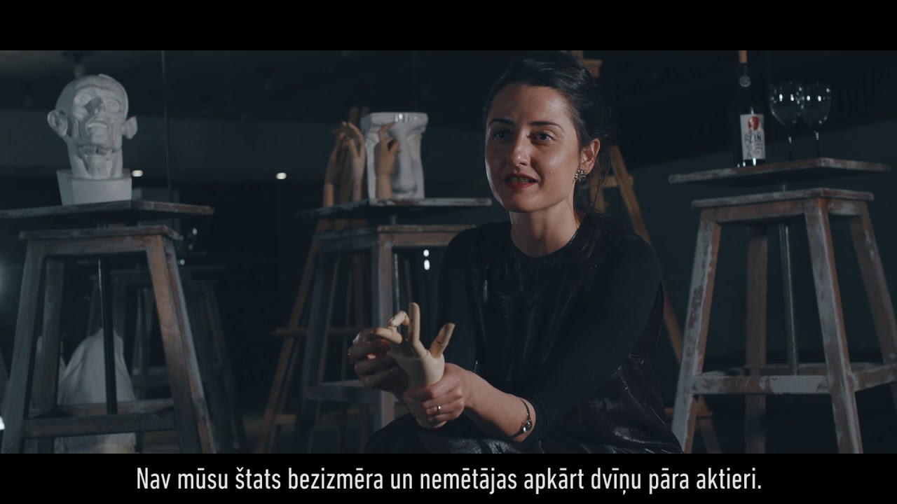 Režisors. Pirmizrādei tuvojoties | Laura Groza-Ķibere - YouTube