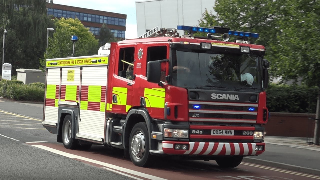Staffordshire Fire & Rescue Service - Hanley Reserve Pump Turnout - YouTube